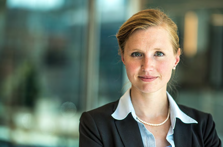 Brown Bag by Prof. Dr. Stephanie Birkner - Gender and Technopreneurship ...
