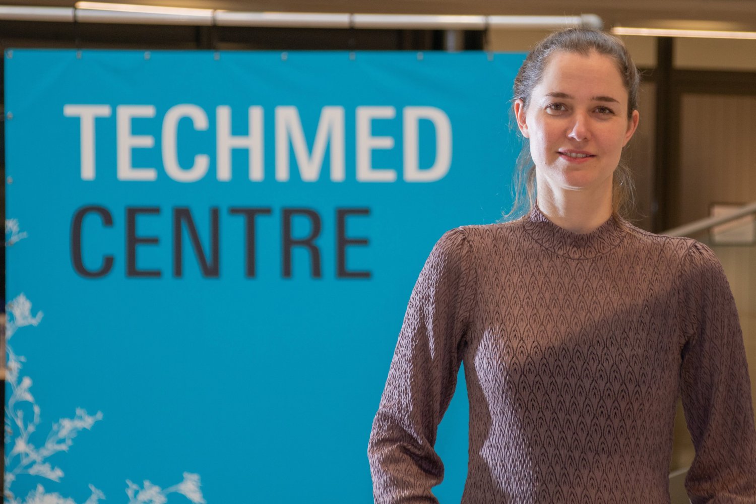 UT researcher Anique Bellos - Grob receives KNAW Early Career Award