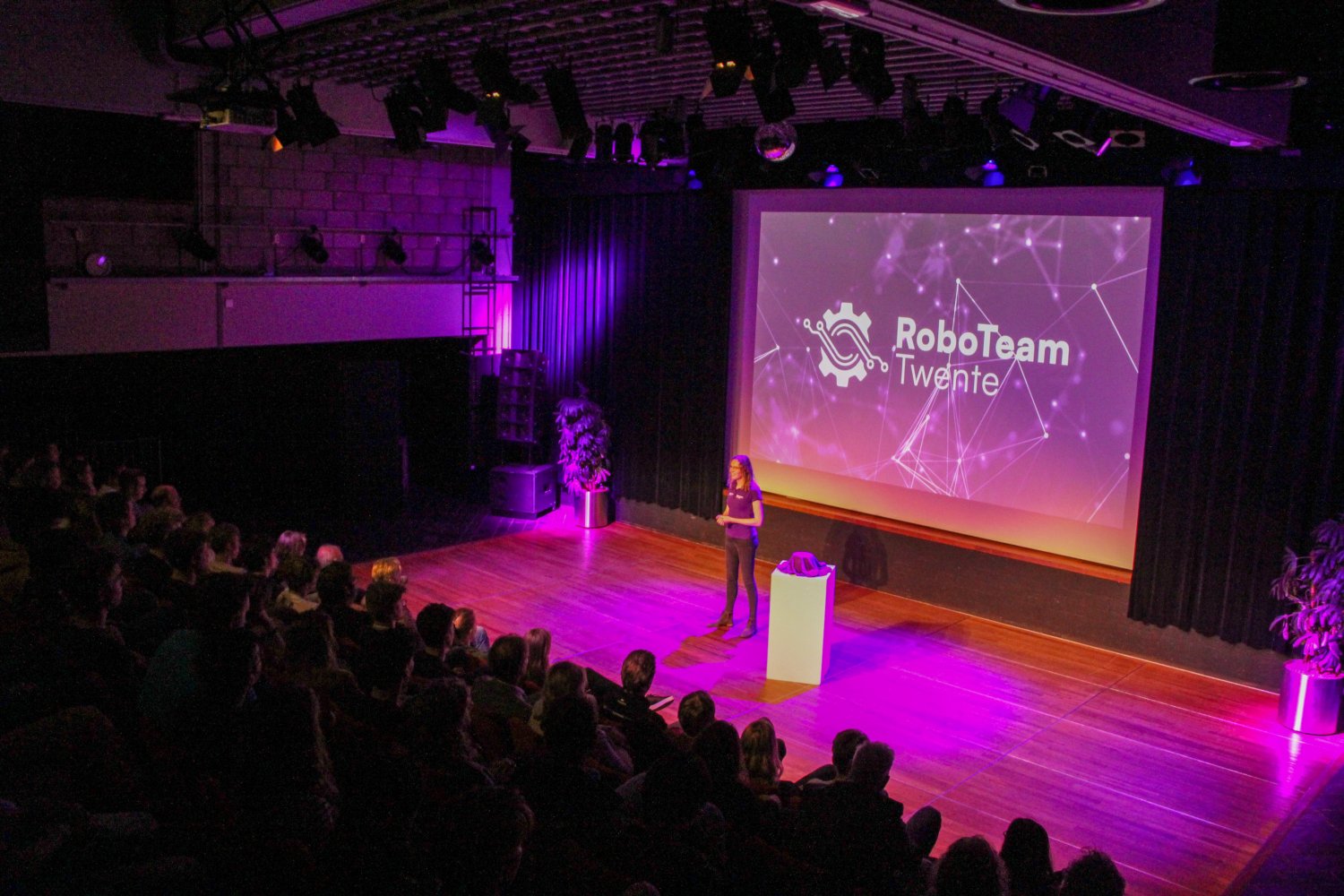 RoboTeam Twente reveals sixth generation of soccer robots