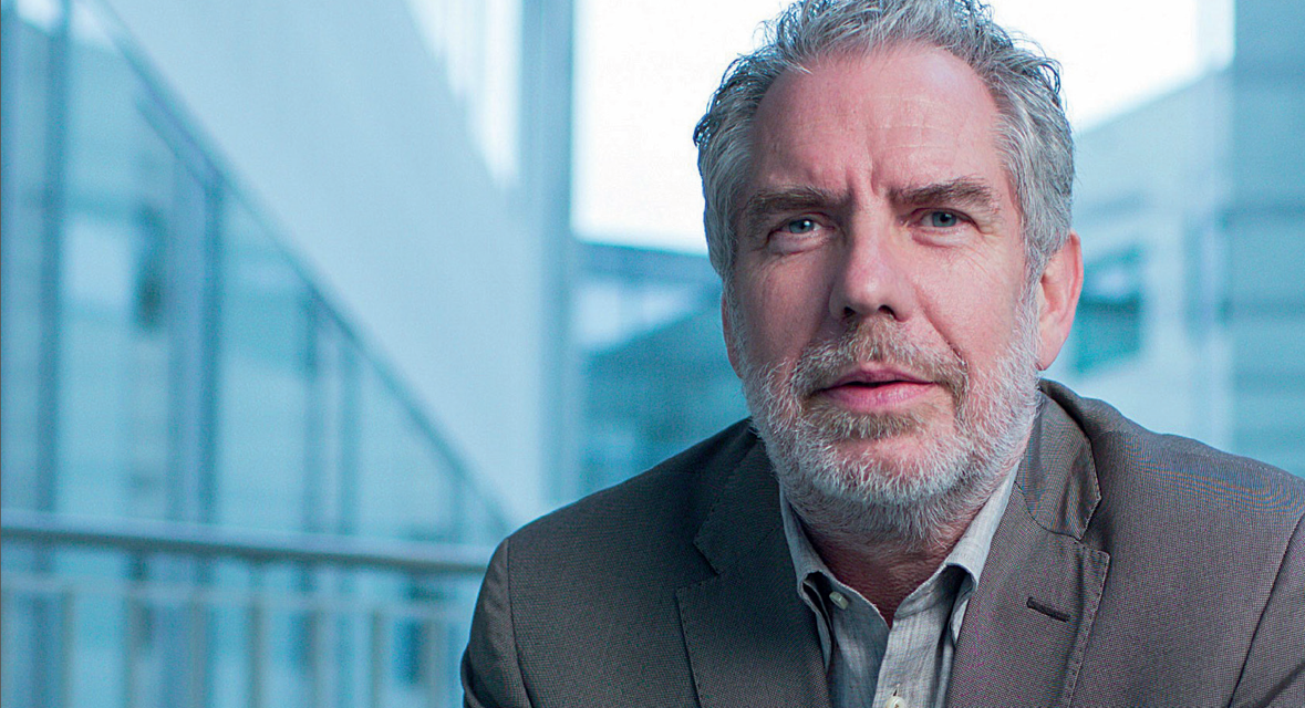 Symposium and Farewell Lecture of Professor Peter Apers